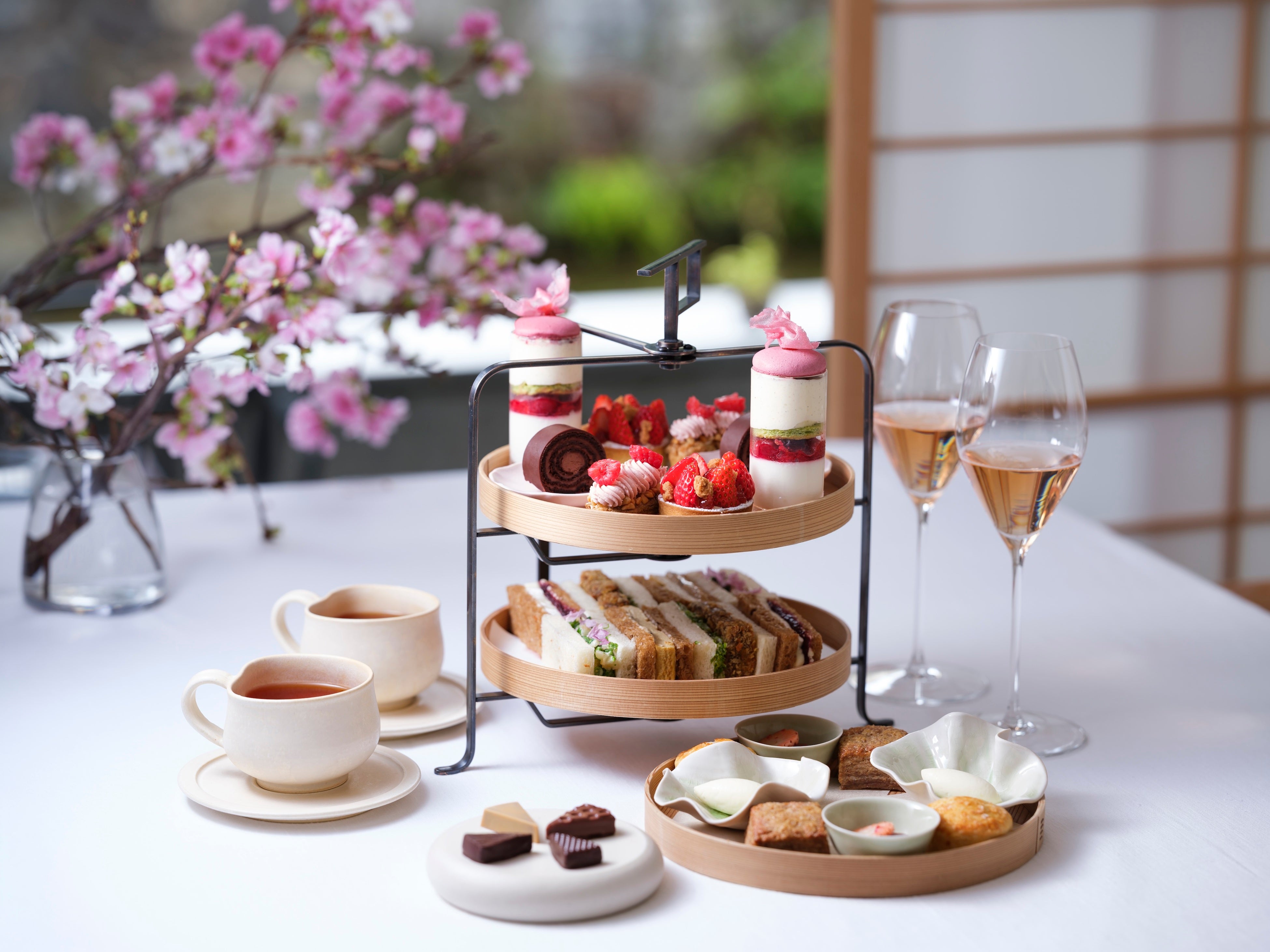 The Shinmonzen Kyoto Menghadirkan Spring Afternoon Tea oleh Patissier ...