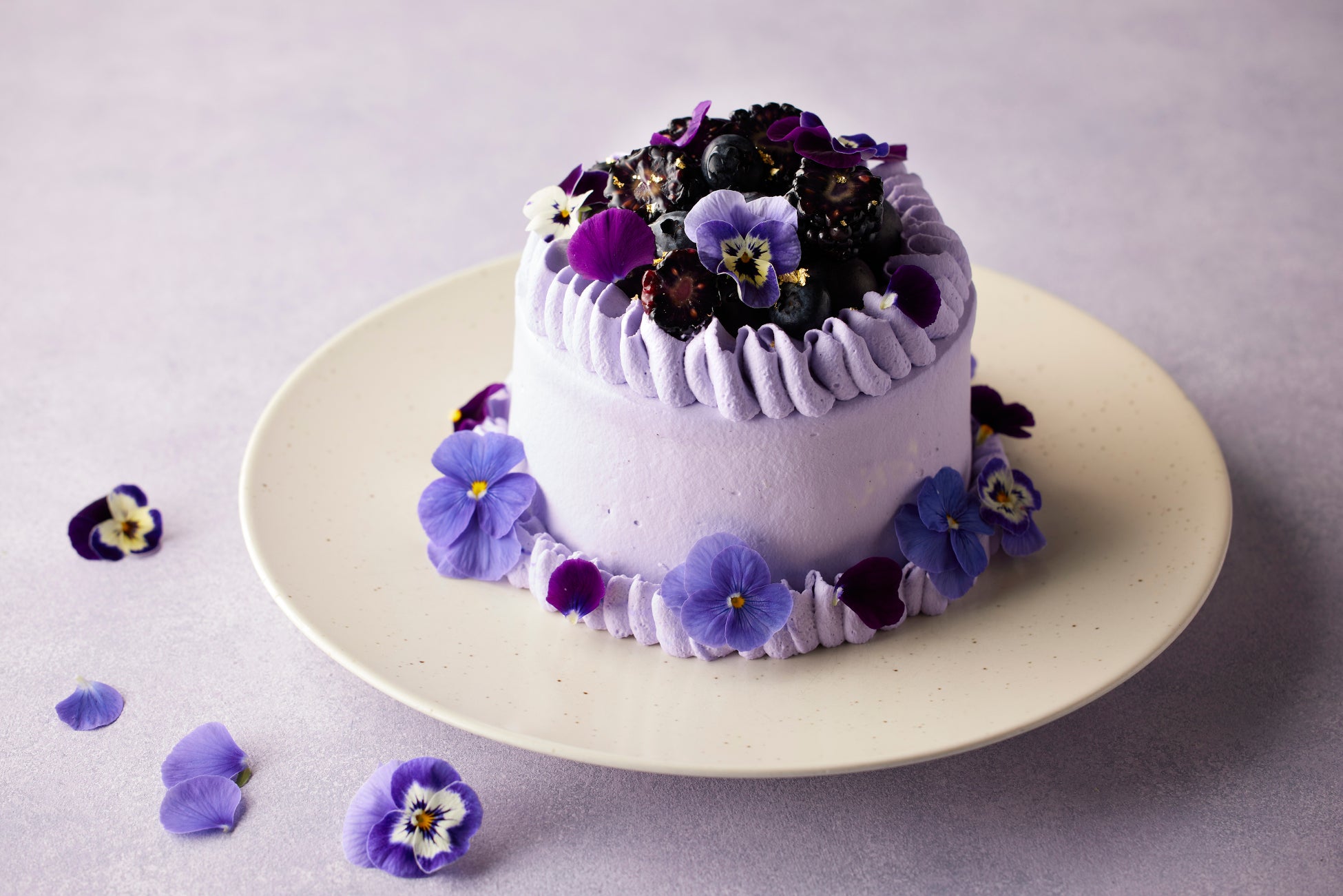 Jatuh Cinta dengan Warna Ungu di Hari Valentine Ini—Kue Bunga yang ...