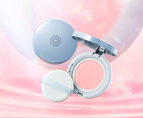 Japan's First Medicated Whitening UV Base with Balm Texture Launches ...