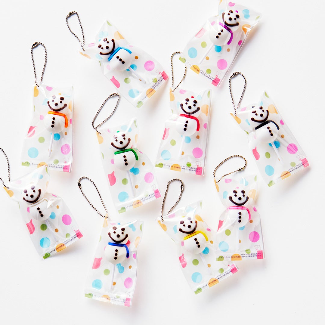 New Royce Snowman Chocolate Capsule Toy Charms Debut at New Chitose ...