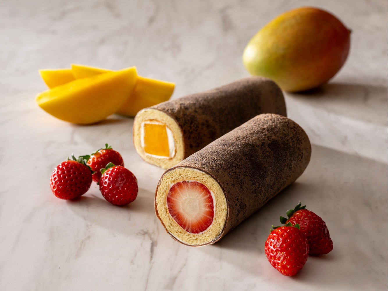 Yokohama Grand InterContinental Hotel's Lucky Direction "Eho Roll" Cake ...