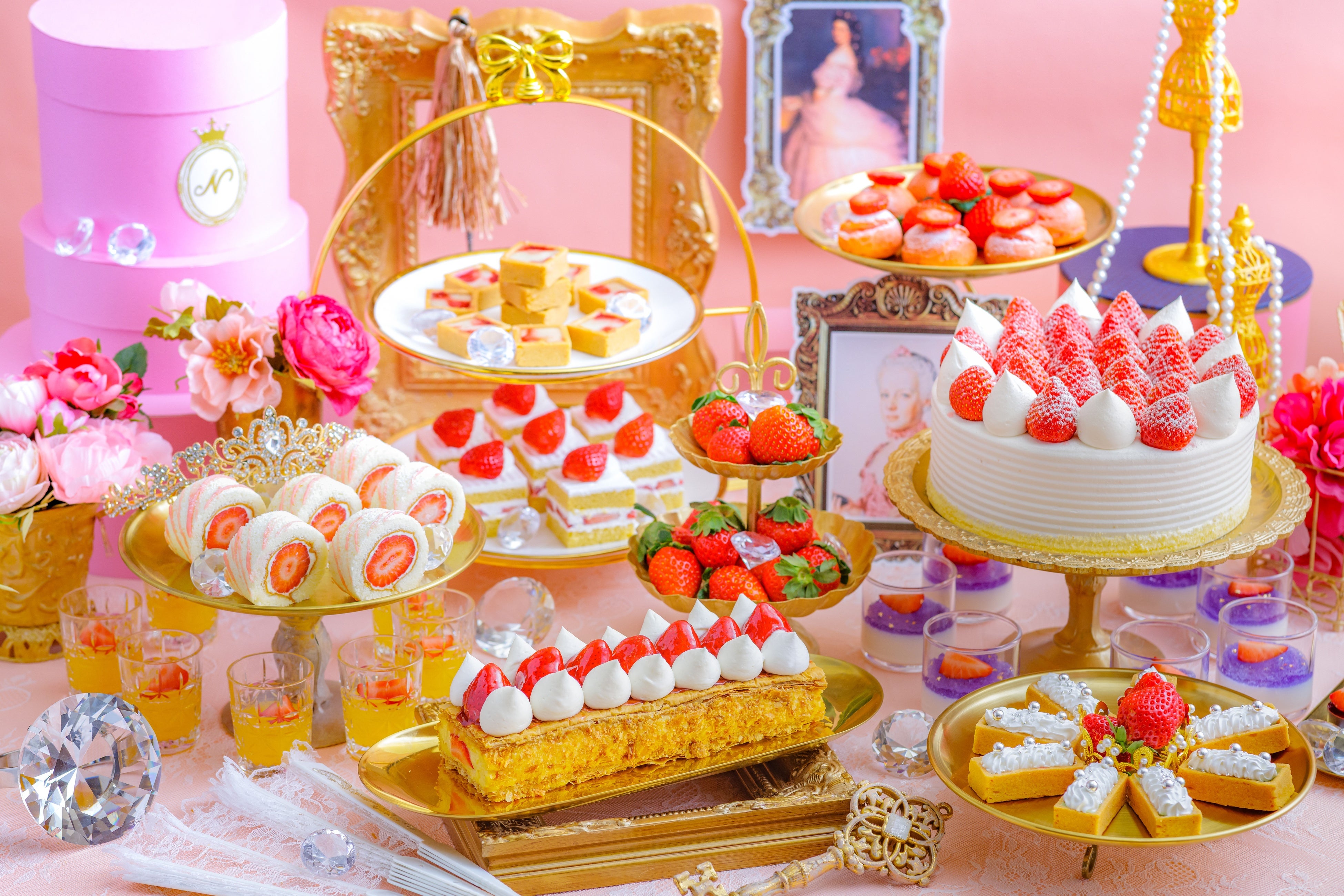 El bufé de fresas del Hotel New Otani Osaka extiende su horario entre ...