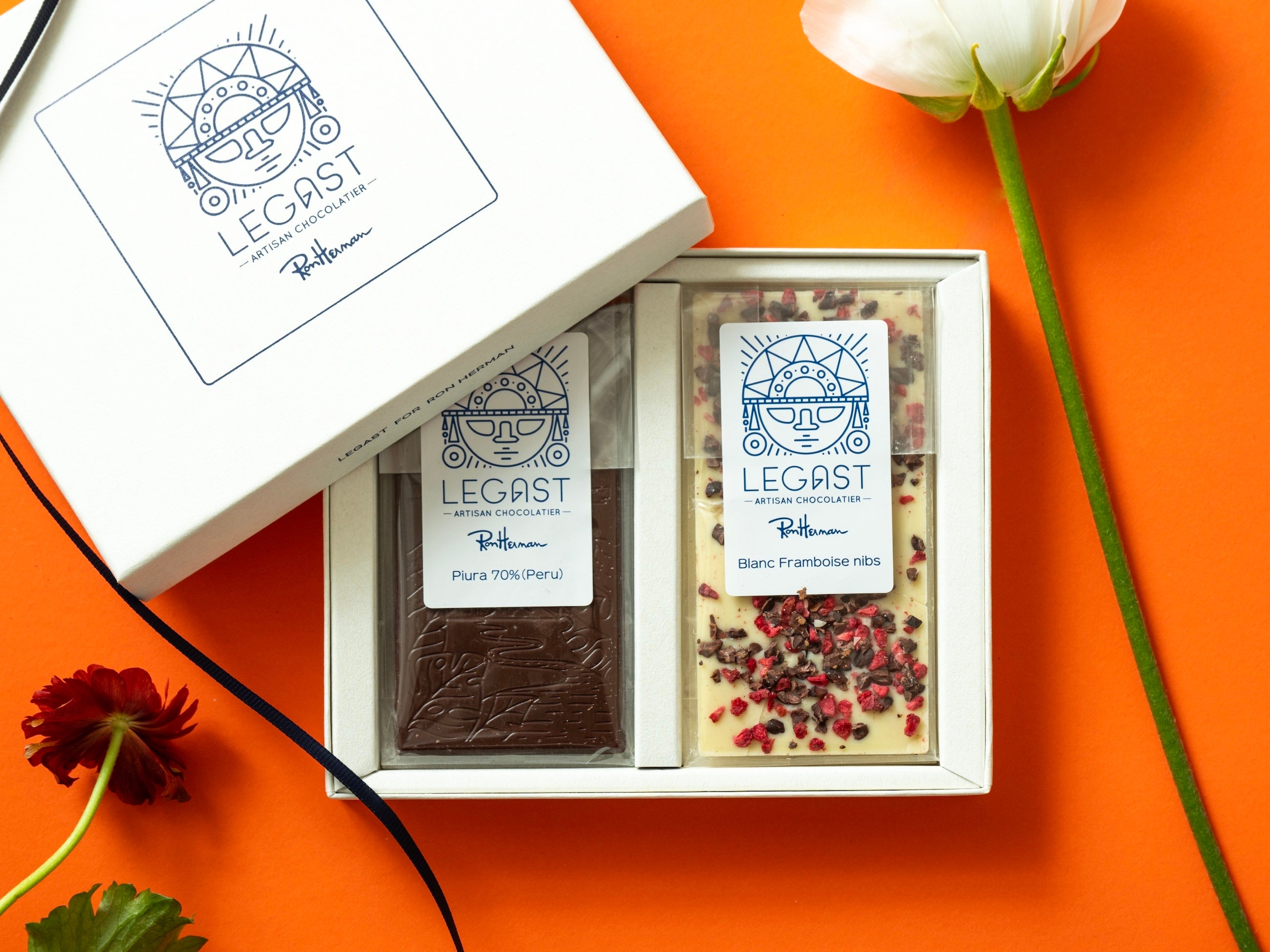 Kolaborasi Legast dan Ron Herman Cafe Edisi Kedua - Kotak Cokelat ...