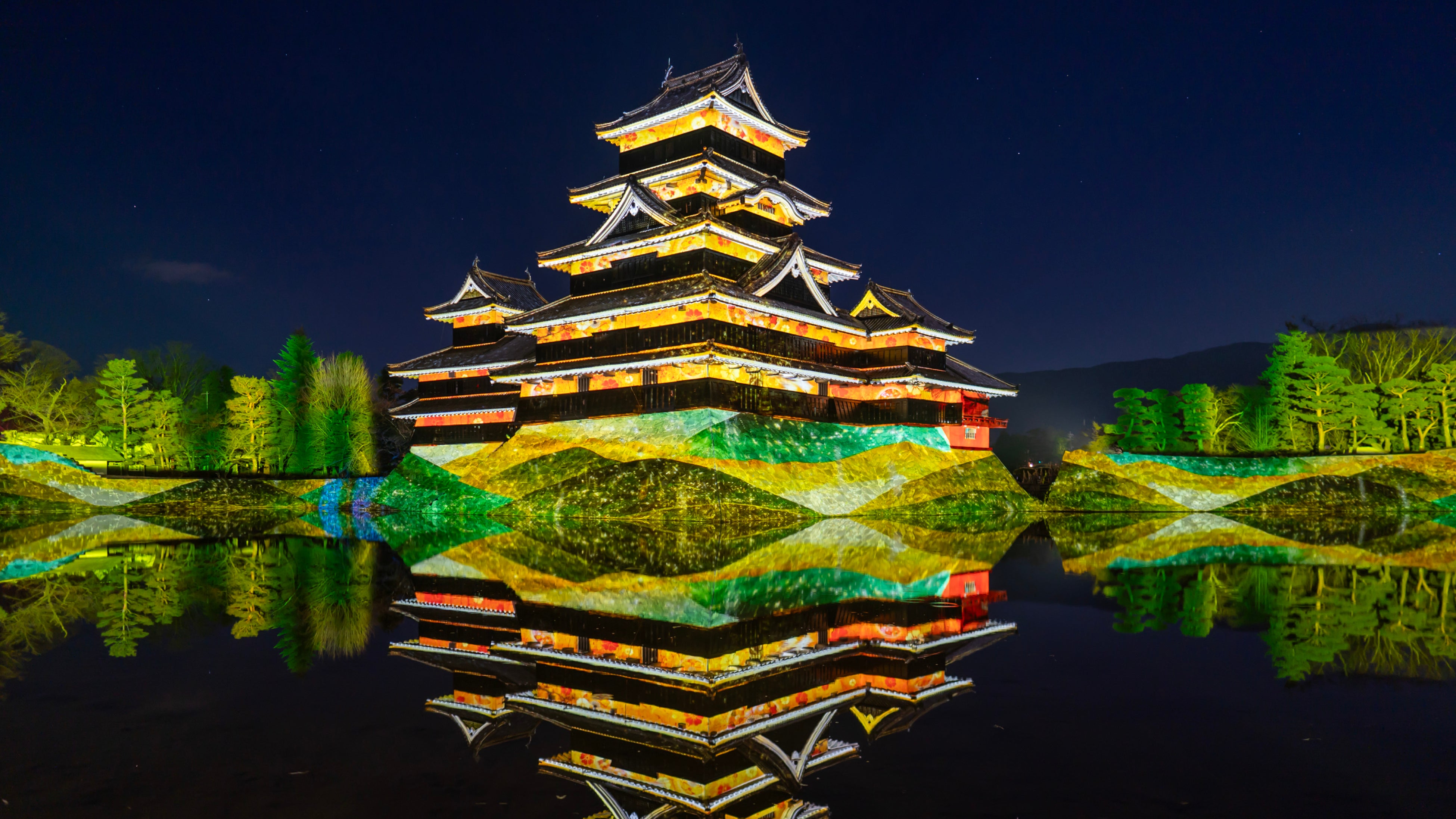 การฉายภาพ Projection Mapping ปราสาทมัตสึโมโตะ ปี 2025-2026 กลับมาส่องสว่างสมบัติแห่งชาติของ ...