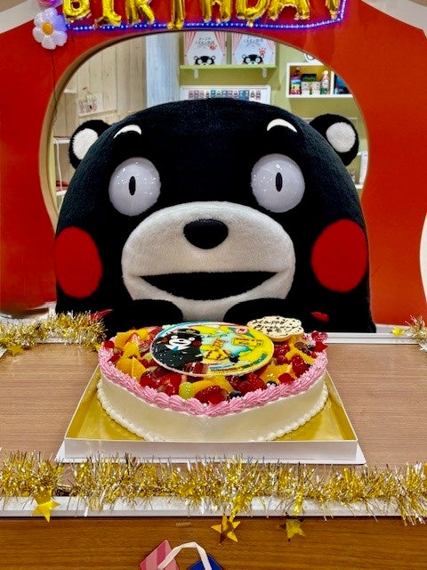 Kumamon celebra su cumpleaños en Kumamon Square con versiones ...