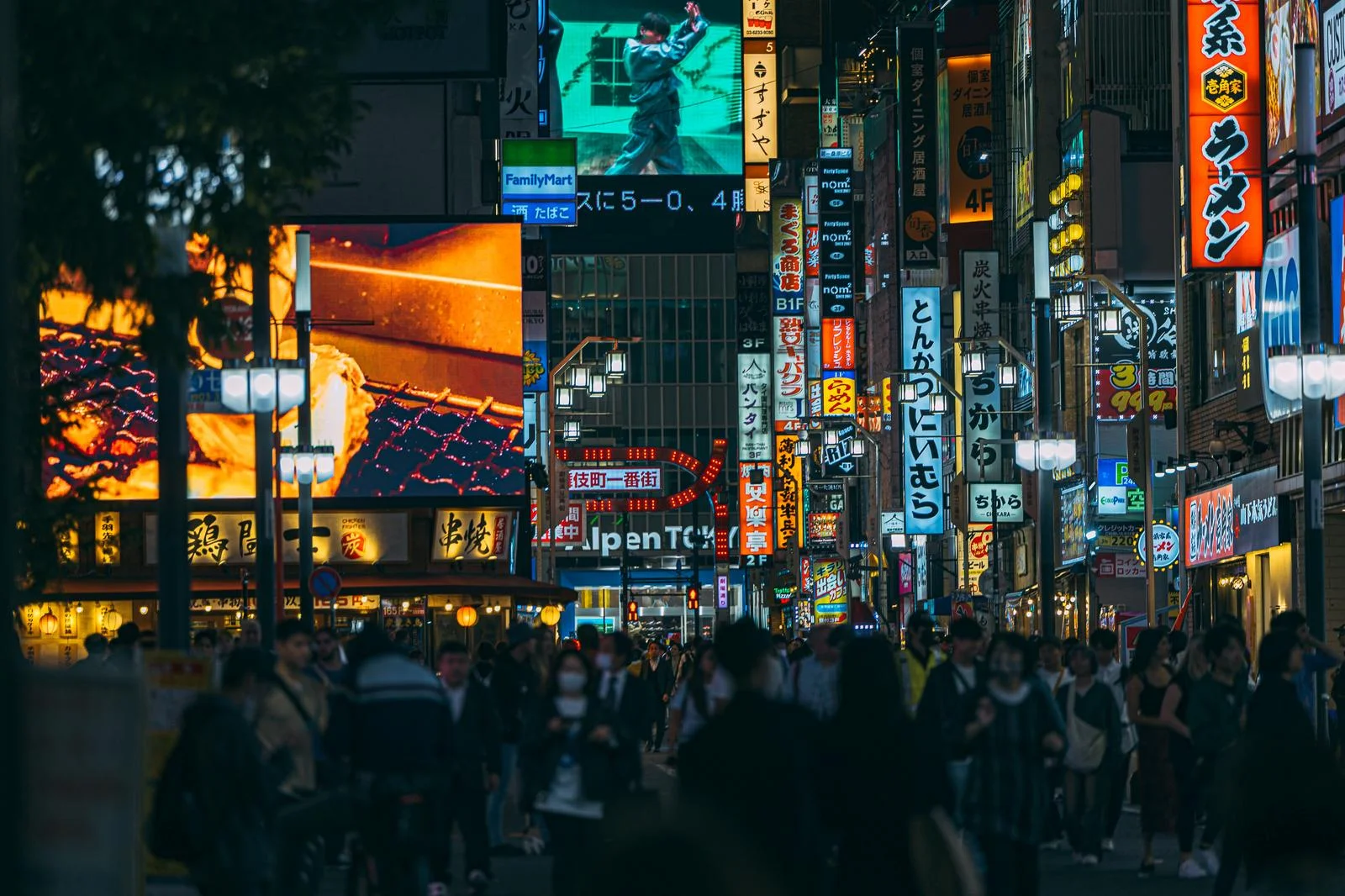 15 Best Things to Do in Shinjuku, Tokyo (2026 Local Guide) - Holiday Travel